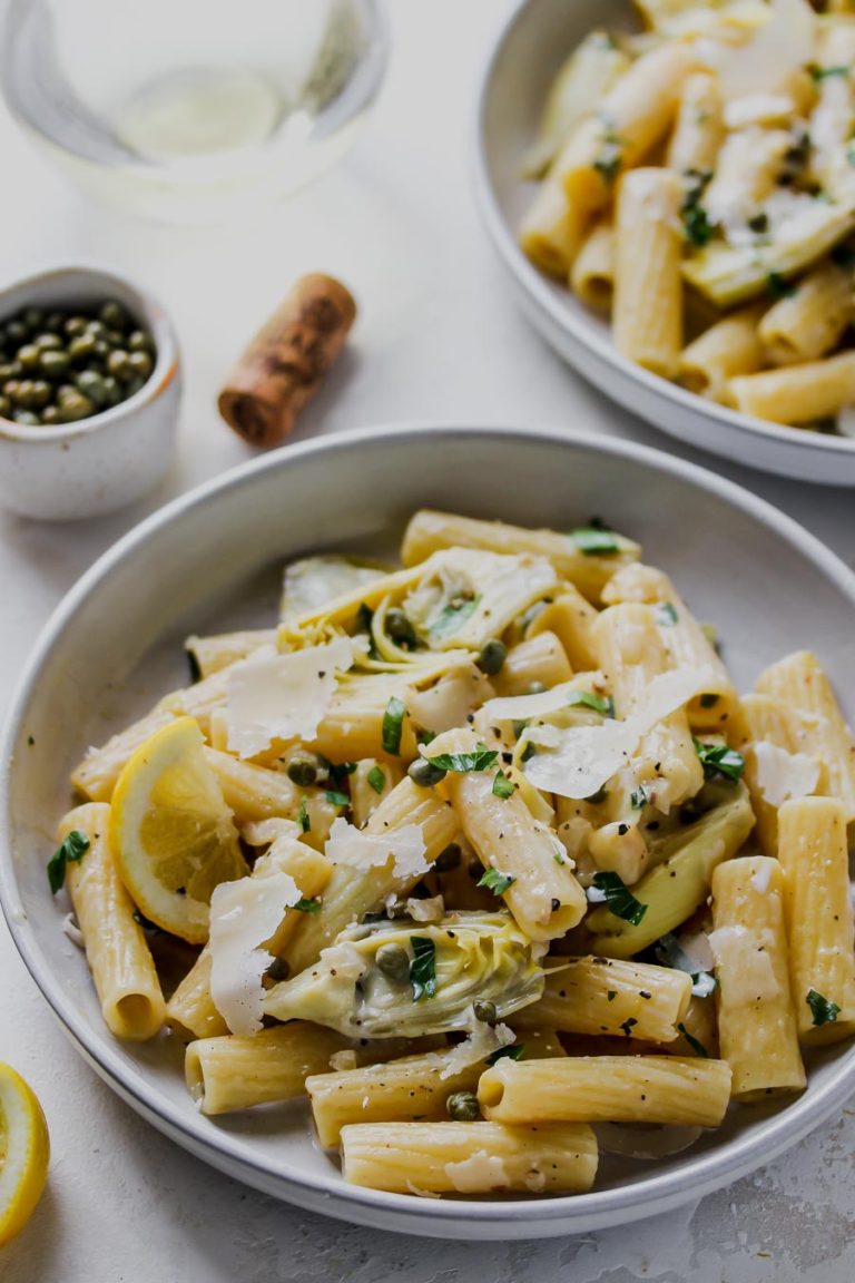One Pot Lemon-Artichoke Piccata Pasta - Dishing Out Health