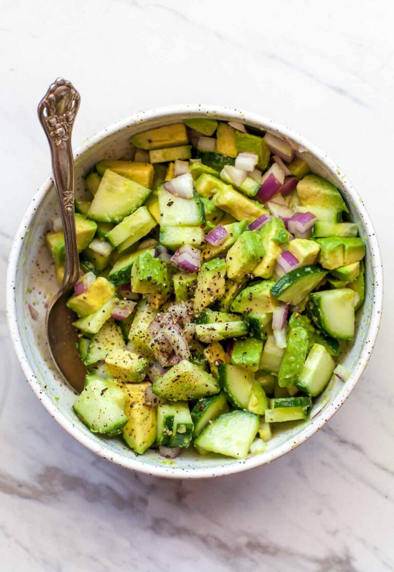 Mediterranean Power Bowls with Red Pepper Sauce - Dishing Out Health