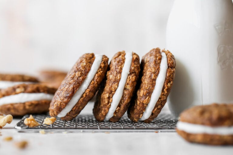 Homemade Oatmeal Creme Pies (Healthier) - Dishing Out Health