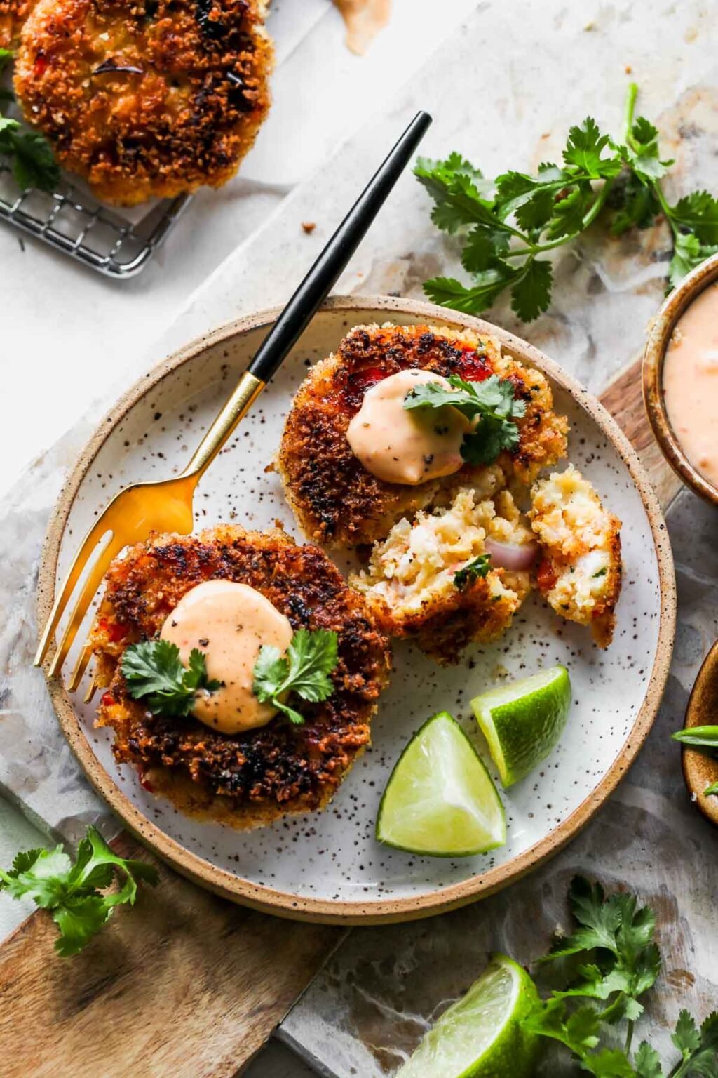 Thai Shrimp Cakes with Chili Aioli - Dishing Out Health