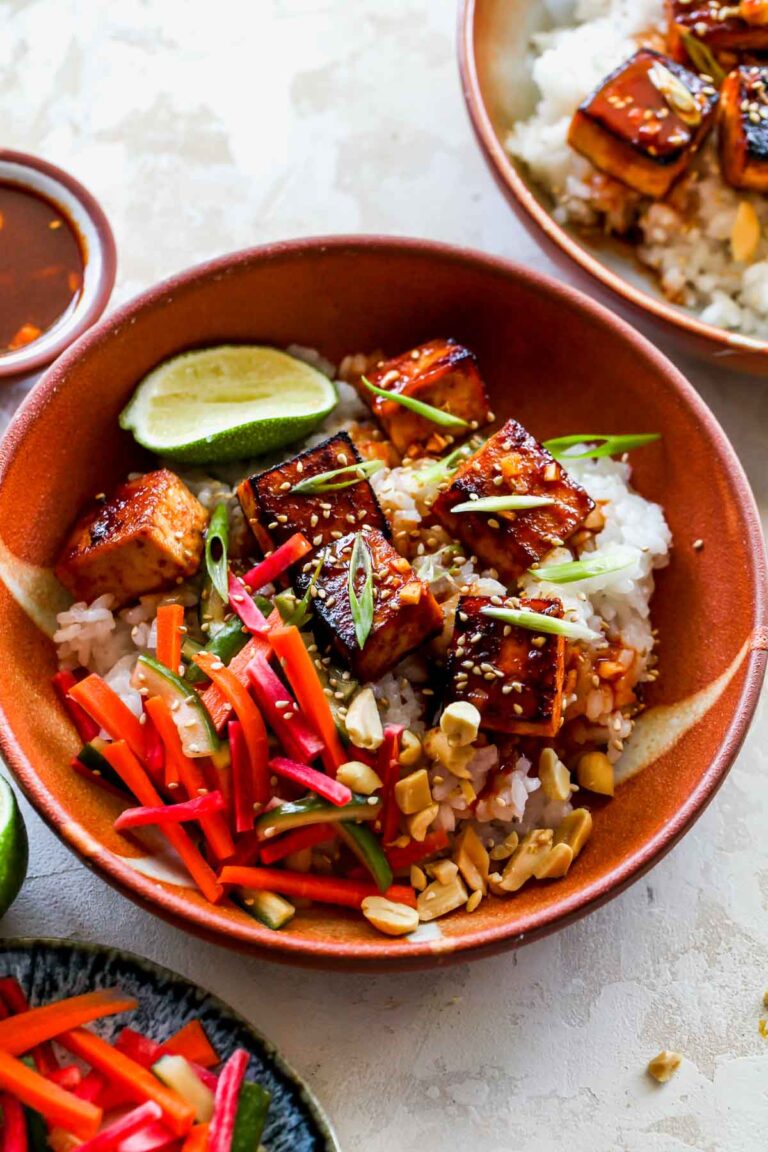 Gochujang Tofu and Rice Bowls - Dishing Out Health