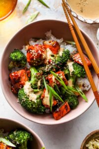 Sesame Salmon Rice Bowl with Ginger Sauce - Dishing Out Health
