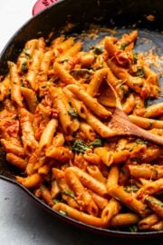 One Pan Creamy Tomato Pasta - Dishing Out Health