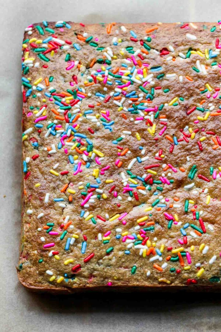Funfetti Banana Bread Bars - Dishing Out Health